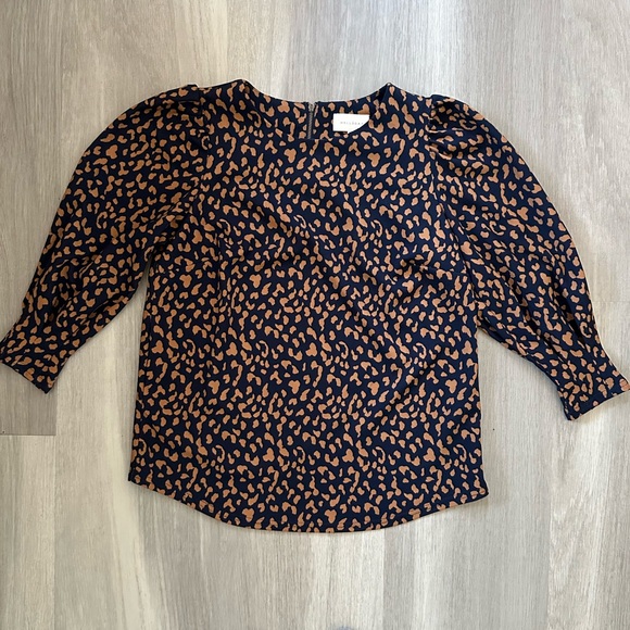 MELLODAY | Tops | Melloday Animal Print Blouse Women Xs | Poshmark